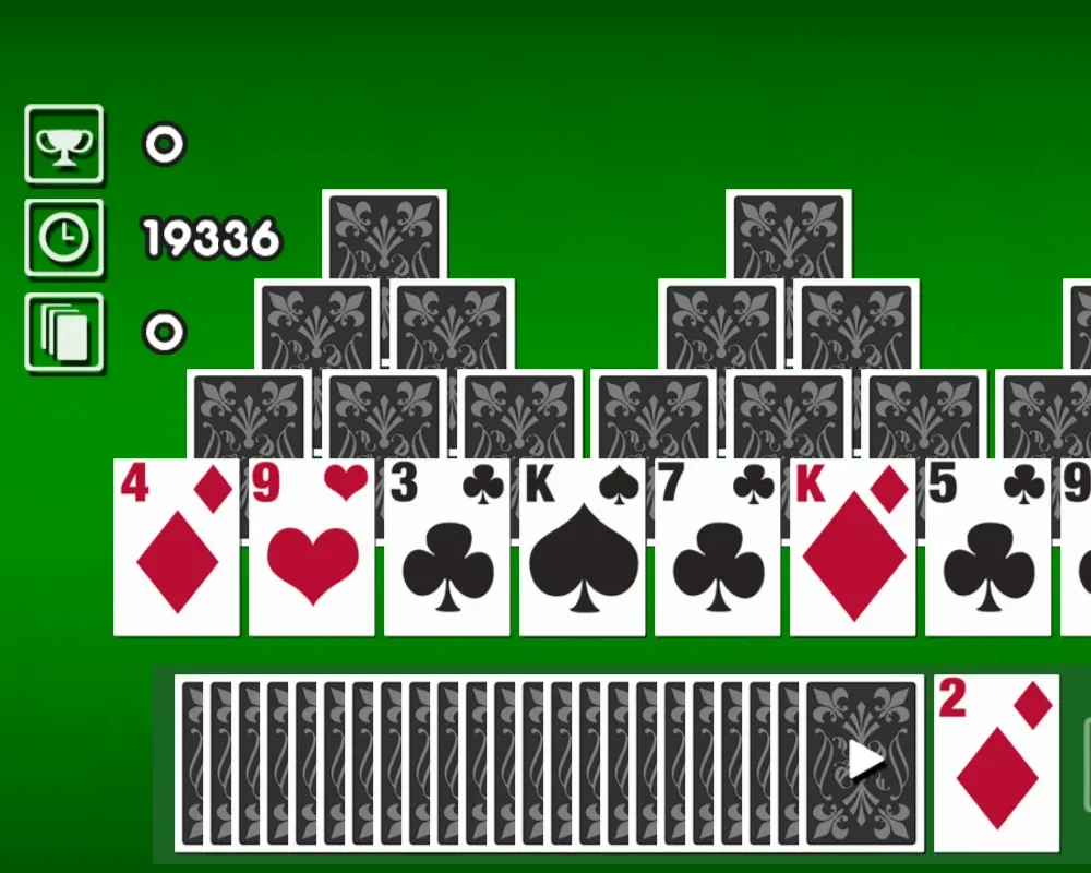Tri Peaks Solitaire Classic ♣️ - Play on Online Solitaire IO for free